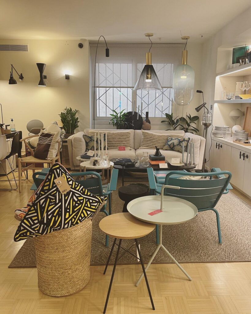 Summer ’22, BOX INTERIORS | mkm